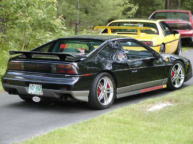 Slammed Fiero - Pennock's Fiero Forum